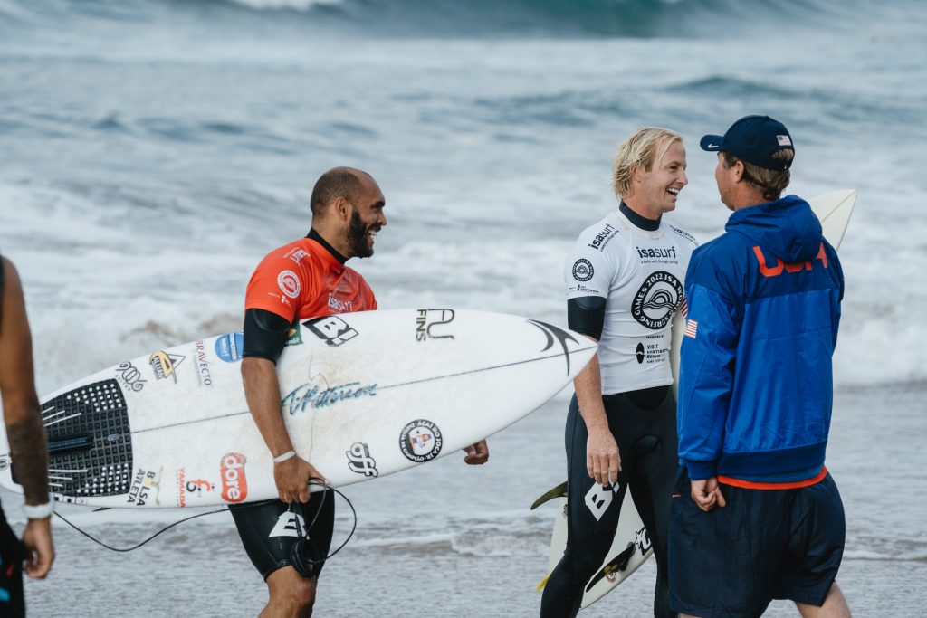 Cobertura Especial: ISA | ISA World Surfing Games - Griffin acelera na ...