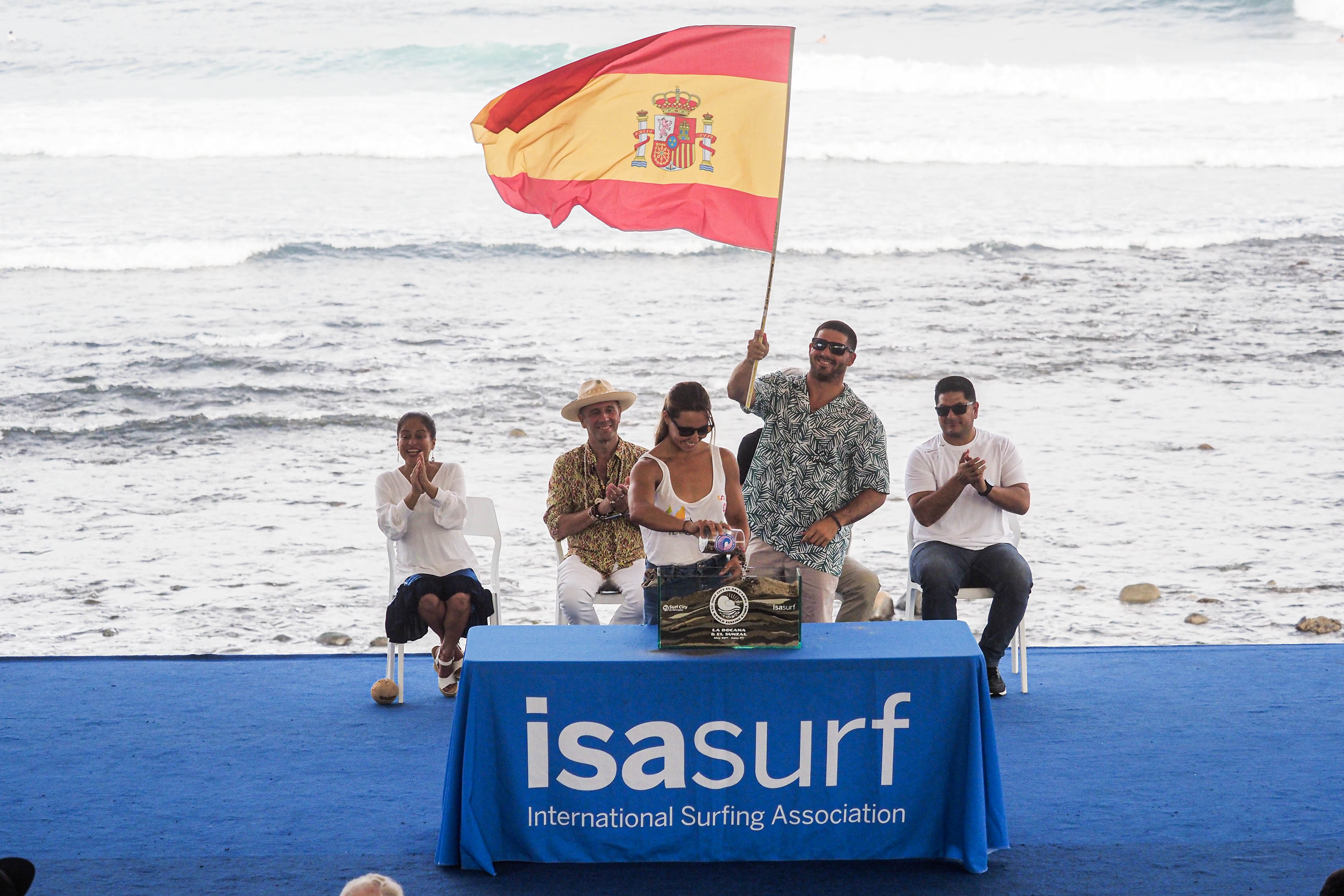Cobertura Especial: ISA | ISA World Surfing Games - Mundial tem recorde ...