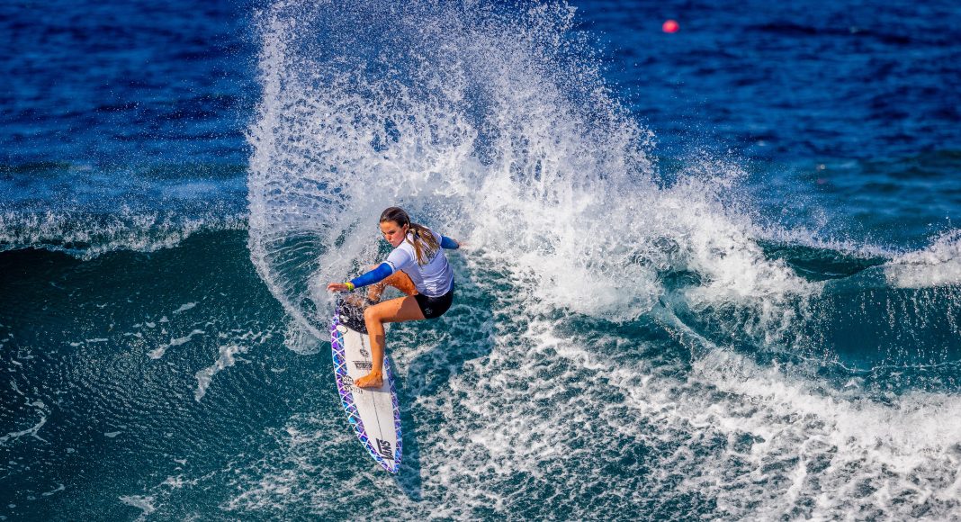 Bella Kenworthy - Progressivo feminino | Waves