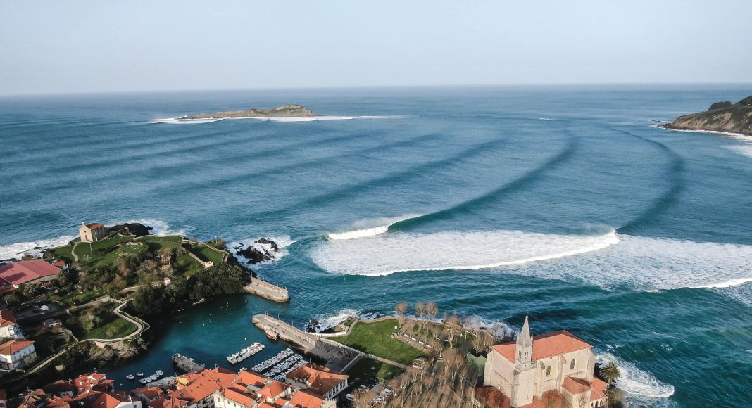 Boca de rio - Magia de Mundaka | Waves