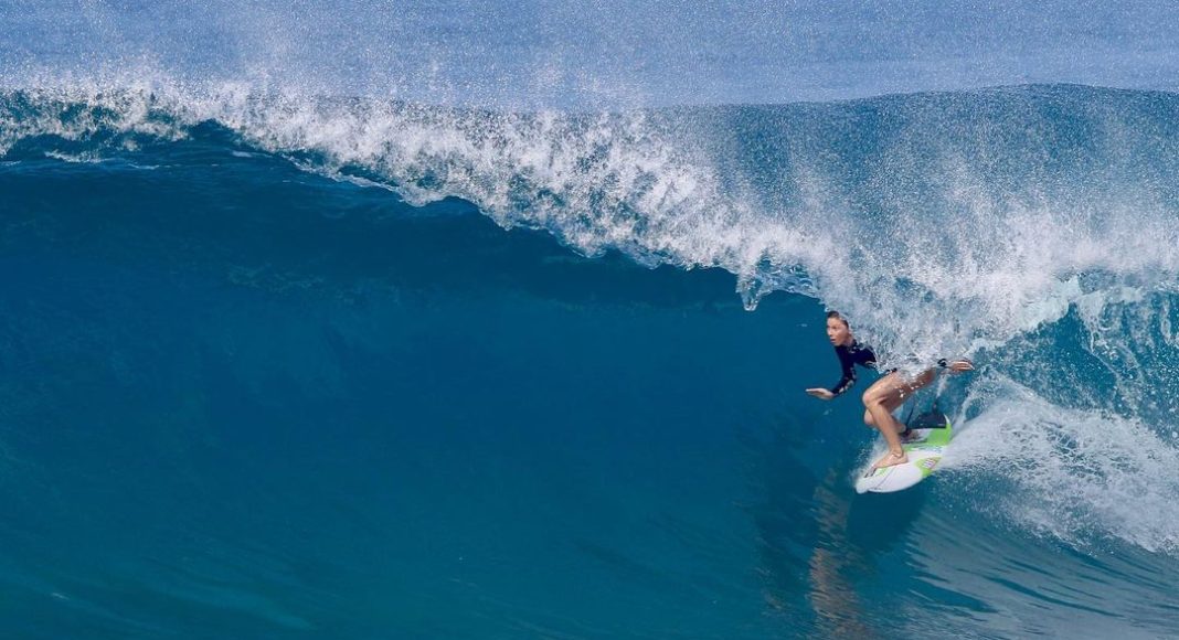 Pipe Masters 2023 - Coco Ho no quintal | Waves