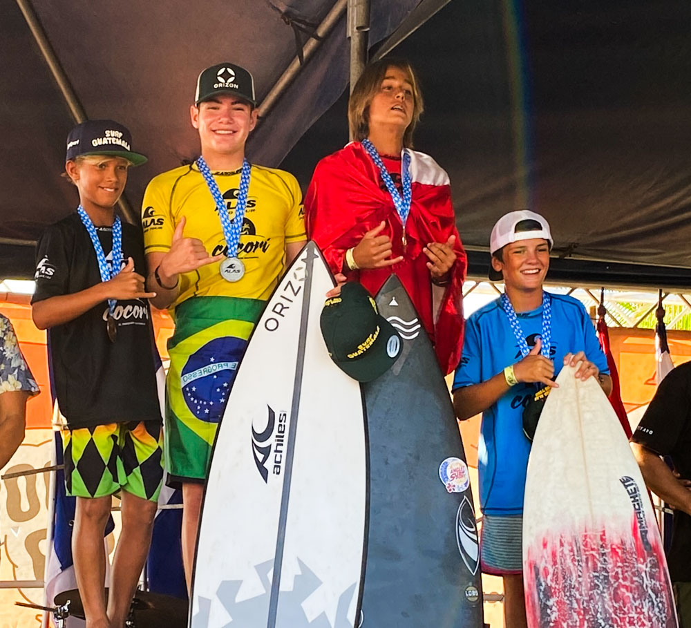 Corona Alas Pro Tour - Nicolas brilha na América Latina | Waves