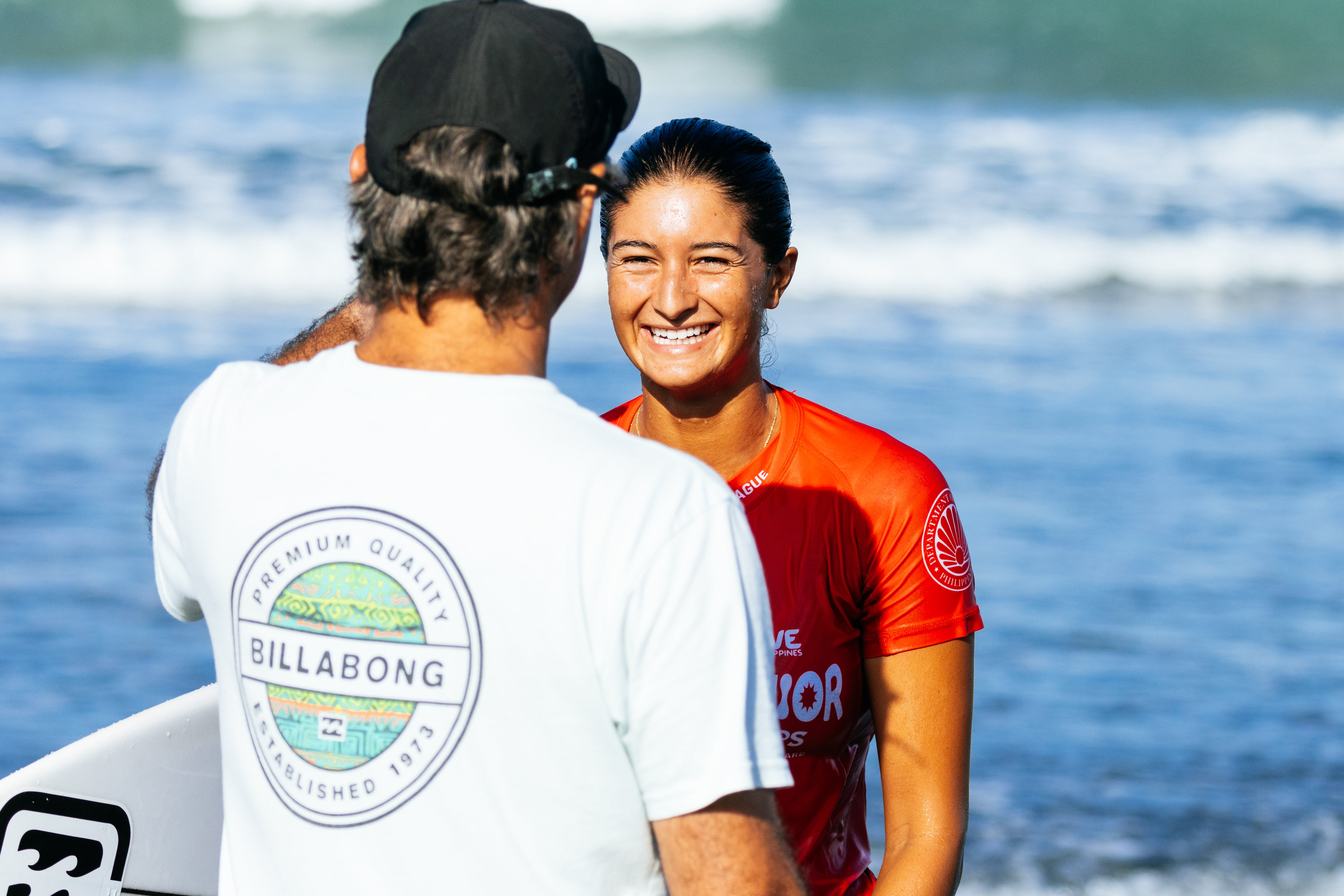 Mundial Pro Junior - Luana vence e faz história | Waves