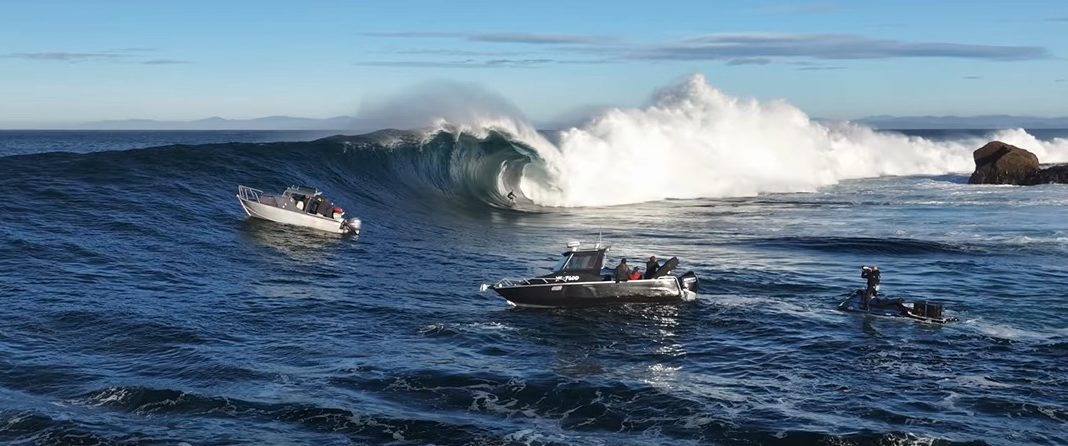 Shipstern Bluff - Desafios da onda heavy metal | Waves