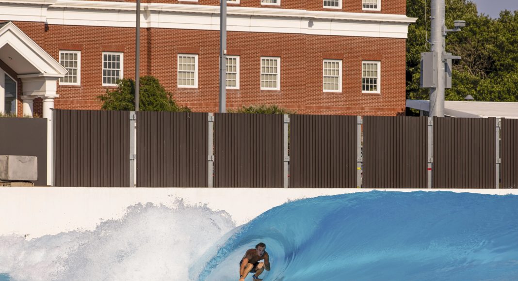 Wavegarden Cove - Virginia Beach inaugura piscina | Waves