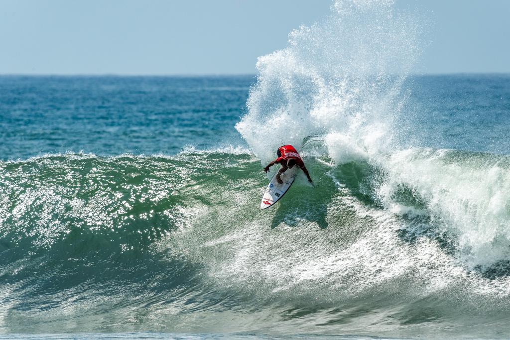 ISA Surfing Games - Douglas Silva defende a seleção brasileira | Waves
