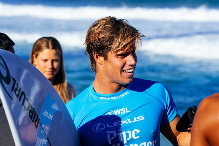 Lexus Pipe Pro 2026 - Dupla avança pelo Brasil | Waves