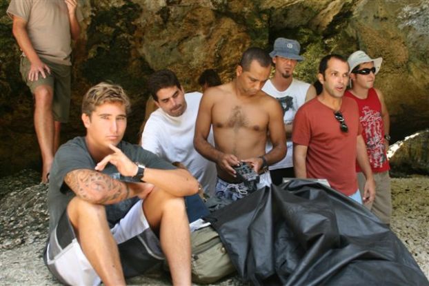 Free surfer global - Confira galeria de fotos de Omar Docena | Waves