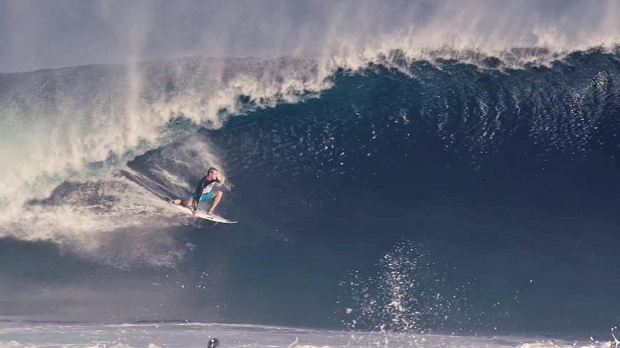 Stuart Kennedy - Treinos em Fiji | Waves